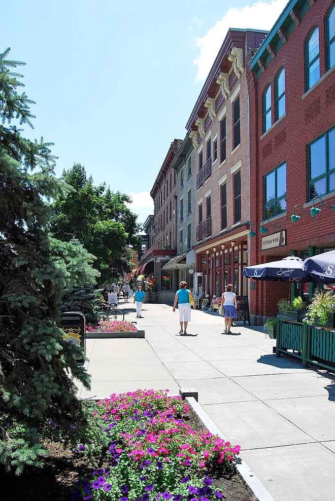 Afternoons in Saratoga Springs come alive with colorful flower beds and locals strolling along its walkable downtown sidewalks.