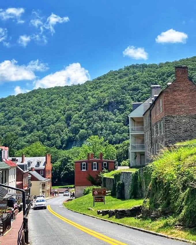 Where history and natural beauty collide! Harpers Ferry&rsquo;s dramatic mountain setting never disappoints.