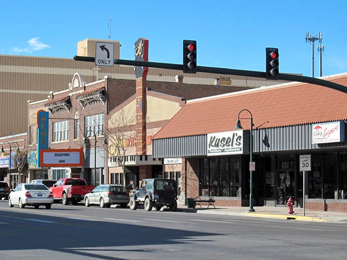 Downtown Riverton welcomes you with open arms and reasonable prices&mdash;the kind of place where stress goes to retire.