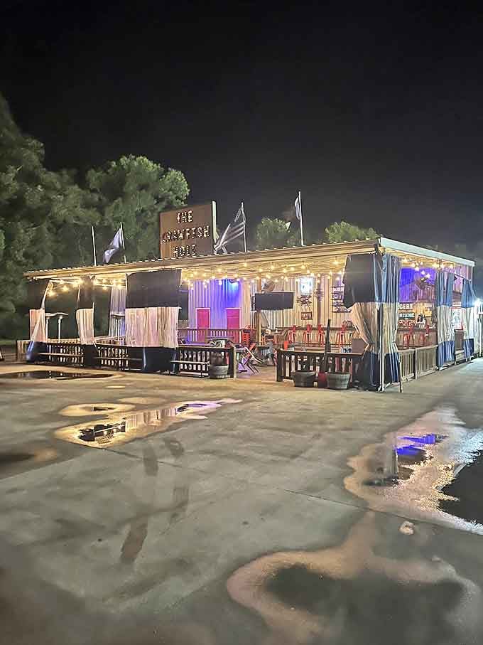 Night falls but the crawfish party's just getting started. Those string lights set the mood for seafood magic!