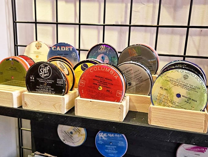 Vinyl reimagined! These album-turned-coasters let you literally put your drink on Springsteen's face. Music and function in perfect harmony.