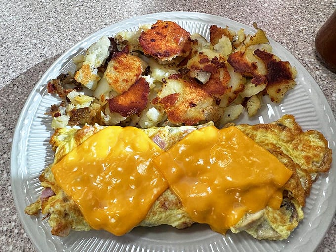 This omelet doesn't need Instagram filters &ndash; that melted cheese blanket and crispy home fries are the real Vegas gold standard.