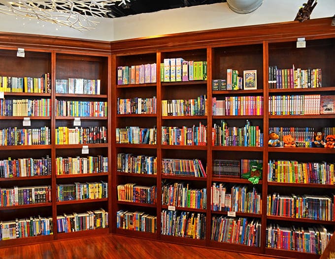 Bookworms rejoice! The Hidden Lantern Bookstore houses floor-to-ceiling literary treasures&mdash;proof that beach vacations aren't just for trashy novels.