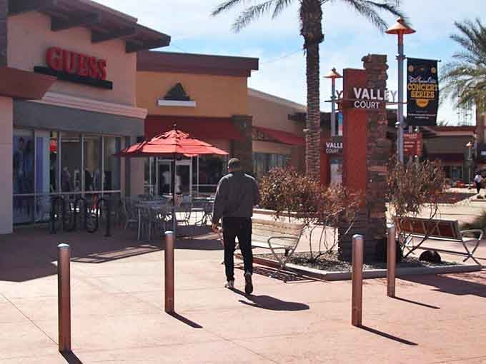 Valley Court offers a moment of respite between shopping conquests, with shaded seating areas where shopping bags can briefly rest.