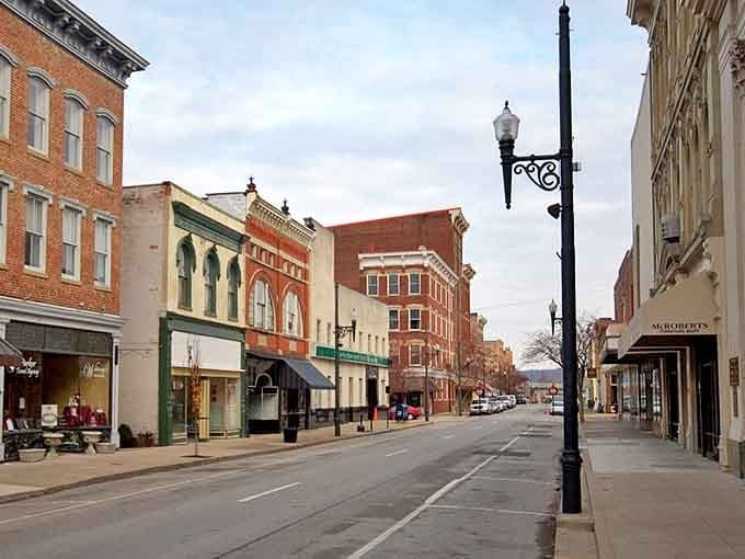 The historic buildings of Maysville stand like friendly sentinels, guarding stories of river trade and Kentucky heritage.