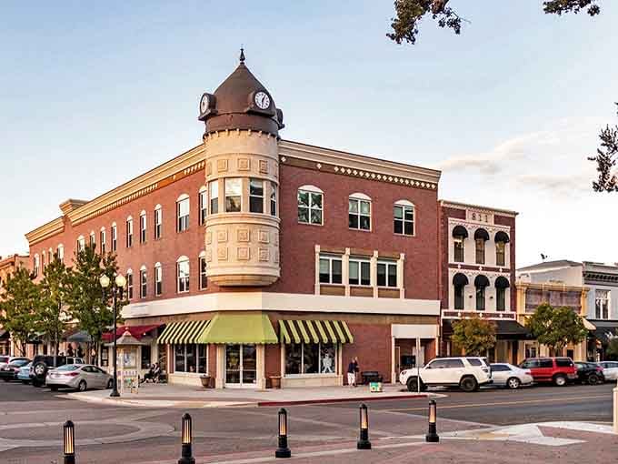 Downtown Paso Robles looks like it was built for a movie set, with that gorgeous clock tower standing guard over the town square.