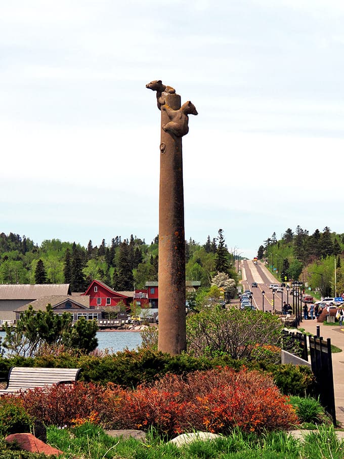 This towering bear sculpture watches over Grand Marais harbor, standing sentinel between wilderness and civilization like nature's own greeter.