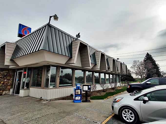 Architectural throwback meets morning comfort food. This distinctive building has been serving up eggs and nostalgia since before avocado toast was invented.
