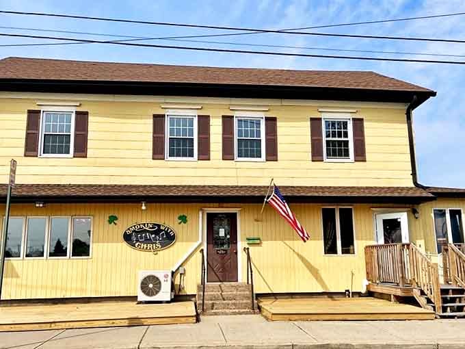 The American flag says it all - this is honest, homegrown BBQ done exactly right.