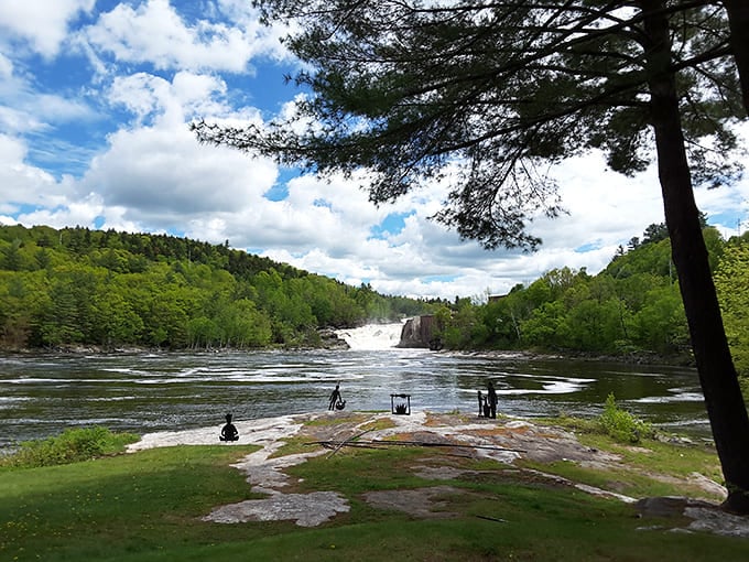 Rumford Falls demonstrates Mother Nature's raw power &ndash; the kind of waterfall that makes you stop the car and say, "Would you look at that!"