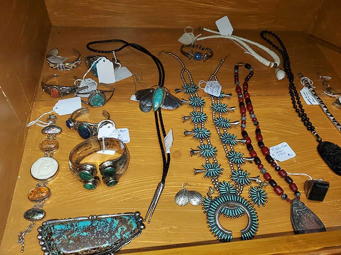 Turquoise and silver tell tales of artisans past. This Native American-inspired jewelry collection offers wearable history with a dash of Southwestern flair.