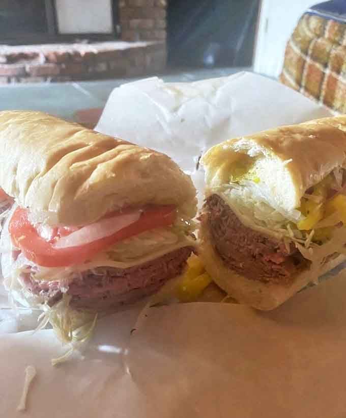 The roast beef sandwich at Gill's doesn't need Instagram filters&mdash;this is what real food looks like when it's made with care.