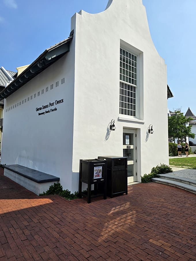 Even the post office in Rosemary Beach refuses to be ordinary, sporting Dutch-inspired architecture that would make Frank Lloyd Wright do a double-take.