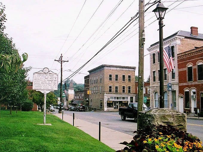 Fayetteville's historic district has that "honey, I think we should move here" quality that real estate agents dream about.