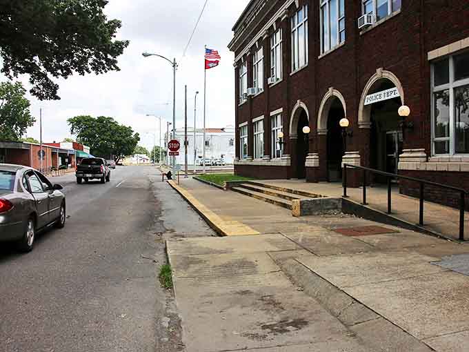 The intersection of Main and Broadway in Blytheville&mdash;where traffic jams are when two neighbors stop to chat.