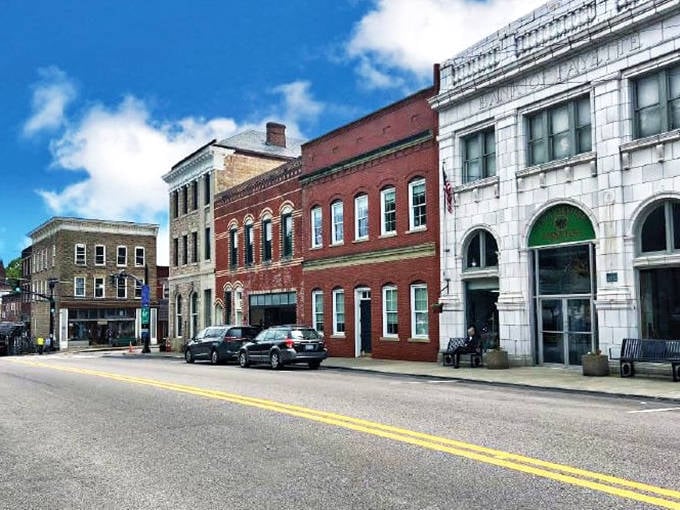 Fayetteville's brick-lined streets practically whisper tales of centuries past. History with a side of charm!