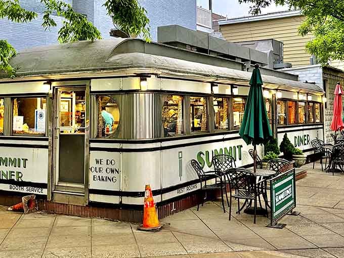 Where counter culture means something different &ndash; Summit Diner's classic car design houses egg sandwiches worth writing home about.