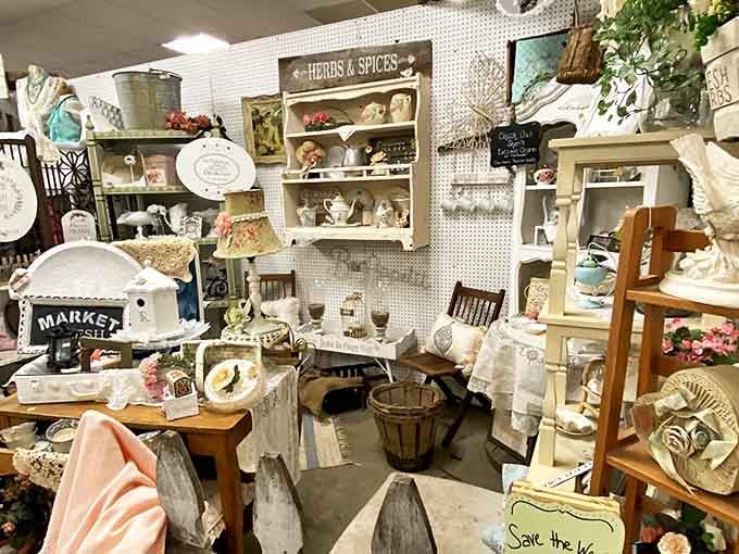 Shabby chic heaven! This "Herbs & Spices" corner could transform your kitchen from IKEA catalog to Downton Abbey in one shopping trip.