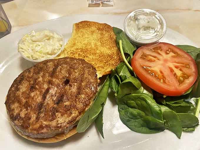 A burger that doesn't need fancy toppings or a clever name &ndash; just honest ingredients and perfect execution. The spinach adds virtue points.