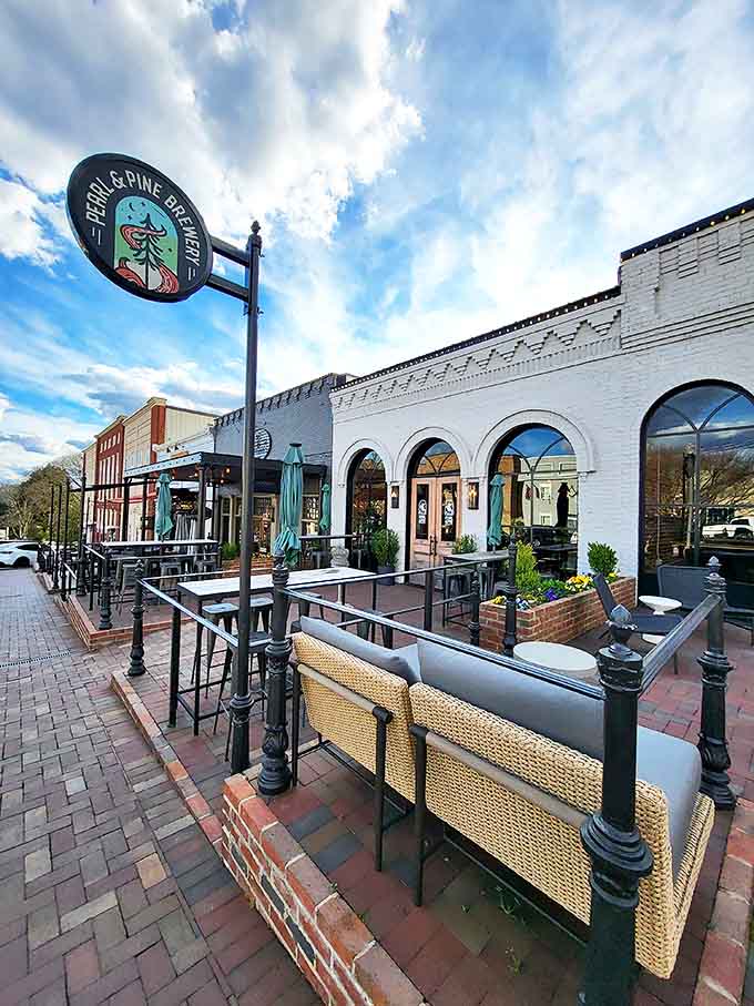 Pearl & Pine Brewery's inviting outdoor seating area proves that craft beer culture has found a comfortable home in small-town Georgia.
