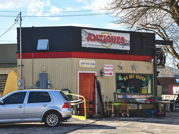 This antique shop looks like it was assembled from pieces of American nostalgia—the kind of place where your grandparents' "junk" is now someone's treasure.