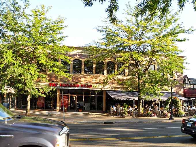 Tree-lined streets and sidewalk cafés in West Hartford create the perfect backdrop for that novel you've been meaning to finish.