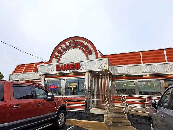 The stainless steel and red facade of Hollywood Diner isn't retro &ndash; it's the real deal, standing proud against time and trends.