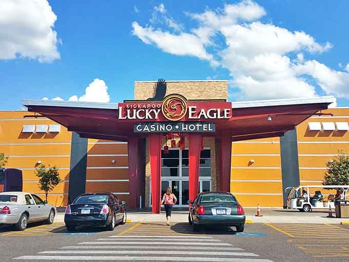The Lucky Eagle Casino in Eagle Pass offers a splash of Vegas excitement in a border town package, no desert crossing required.