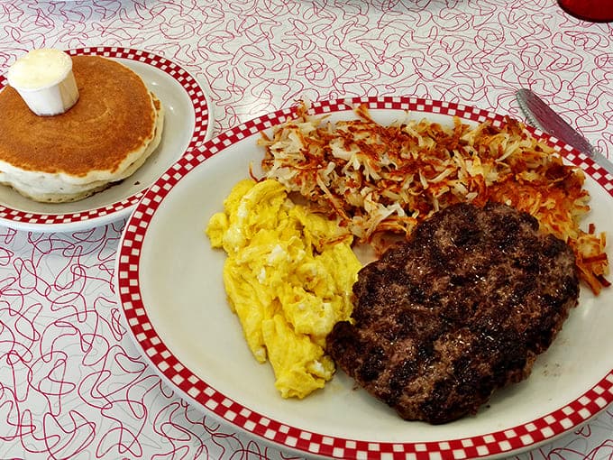 The classic American breakfast plate &ndash; where eggs, hash browns and meat unite in perfect harmony like a 1950s doo-wop group.