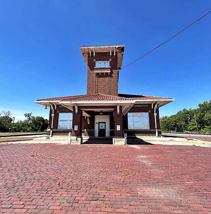 This historic railroad station recalls an era when travelers dressed up for journeys and Instagram influencers weren't requesting free stays.
