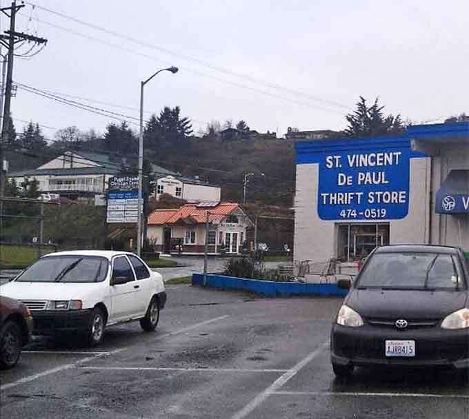 The parking lot tells the story&mdash;cars from across Washington state making the pilgrimage to this blue-trimmed temple of thrift.