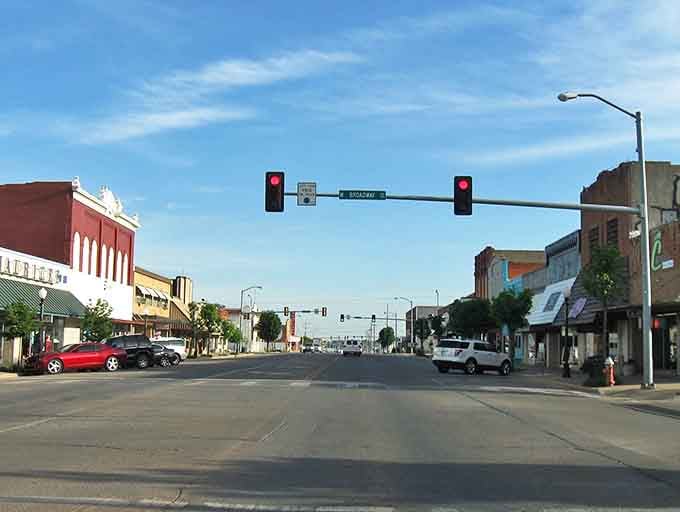 Elk City's classic Main Street could be a movie set &ndash; where one traffic light is all you need for rush hour!