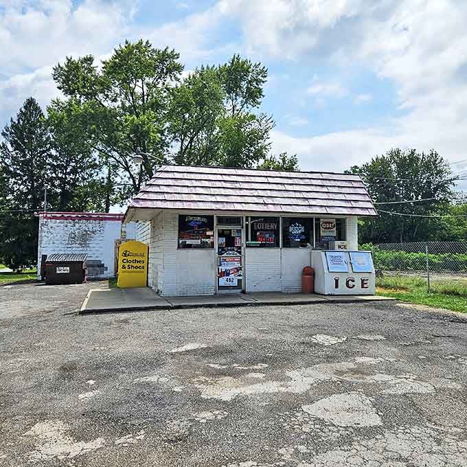 Leavittsburg's corner stores still offer that personal touch&mdash;where else can the cashier ask about your grandkids by name?