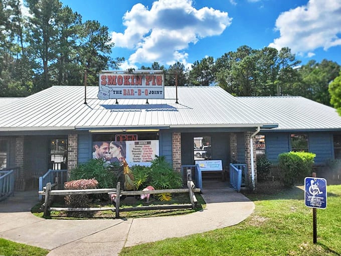 Smokin Pig's blue building might look humble, but that sign promises pork perfection that coastal Georgia swears by.