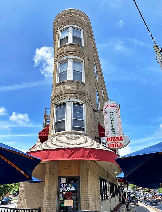 The flatiron-style building housing Gianni's Pizza stands like a slice itself&mdash;distinctive, eye-catching, and impossible to resist. Those windows catch the perfect afternoon light.