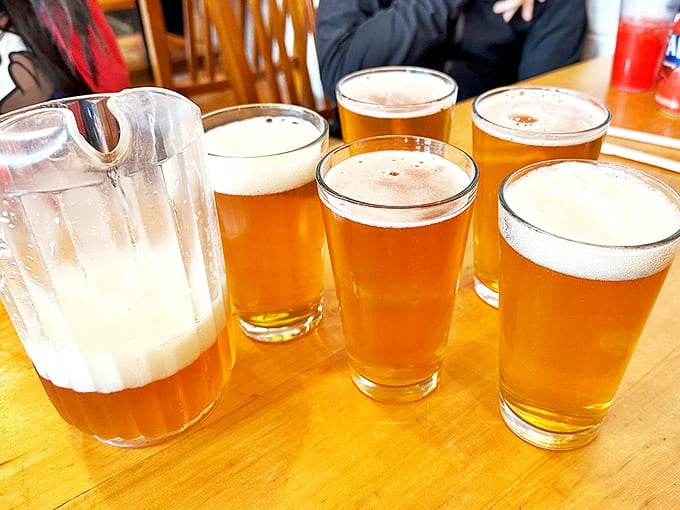 Amber glasses of local Alaskan beer&mdash;the perfect companion to seafood this fresh. As they say in Ketchikan, "The wetter the weather, the better the beer."
