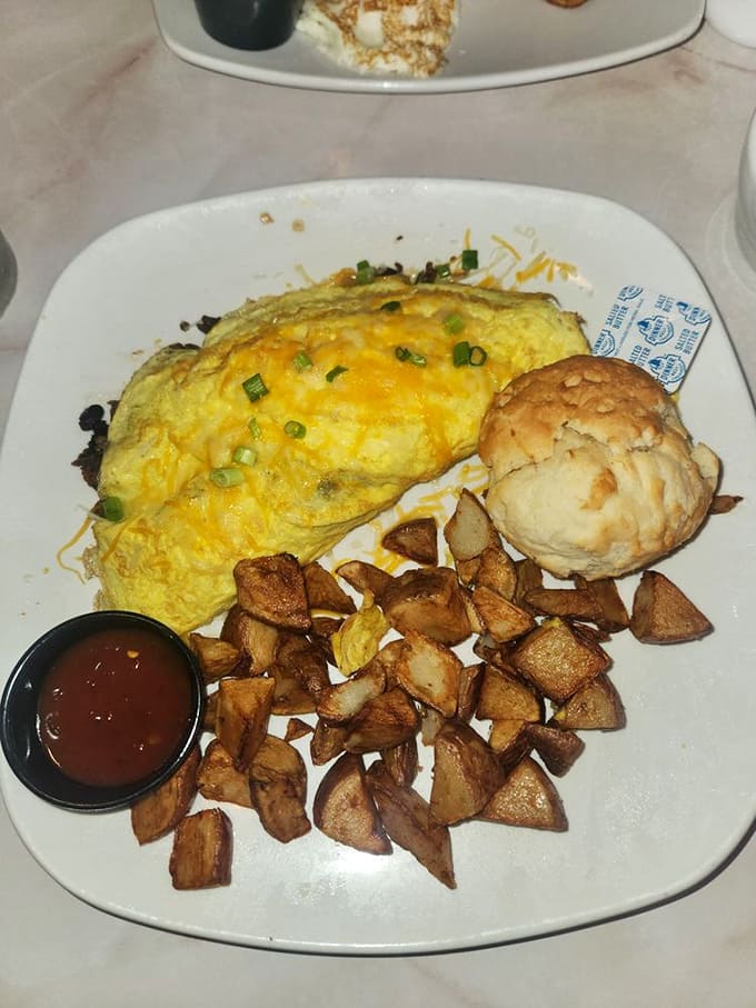 The omelet that launched a thousand brunches&mdash;perfectly folded, generously stuffed, and served with home fries that actually taste like potatoes.