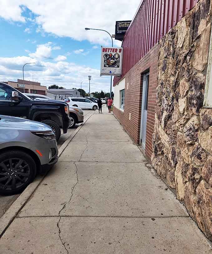 In New Town, even the sidewalks seem to encourage lingering conversations that turn strangers into friends.