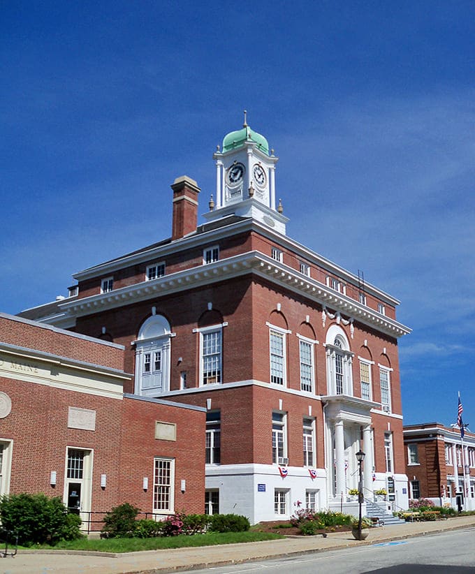 City Hall's clock tower gleams against blue skies, keeping perfect time for a town that knows the value of both tradition and punctuality.