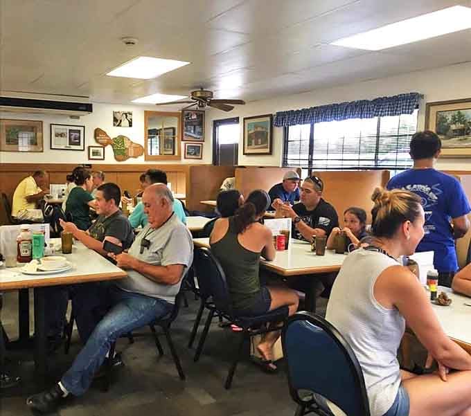A full house of locals and visitors sharing the universal language of "mmm." The best recommendation any restaurant could ask for.
