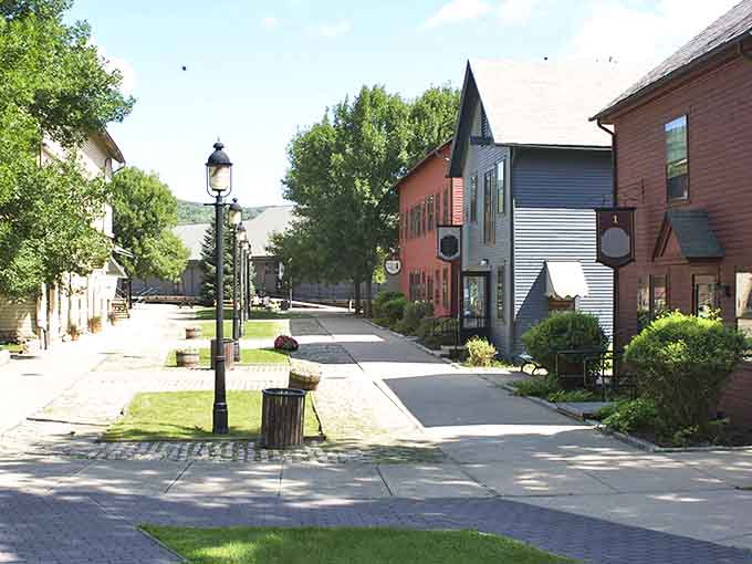 This pedestrian-friendly heritage area combines historic architecture with modern purpose&mdash;brick buildings that have stories to tell and shops to explore.