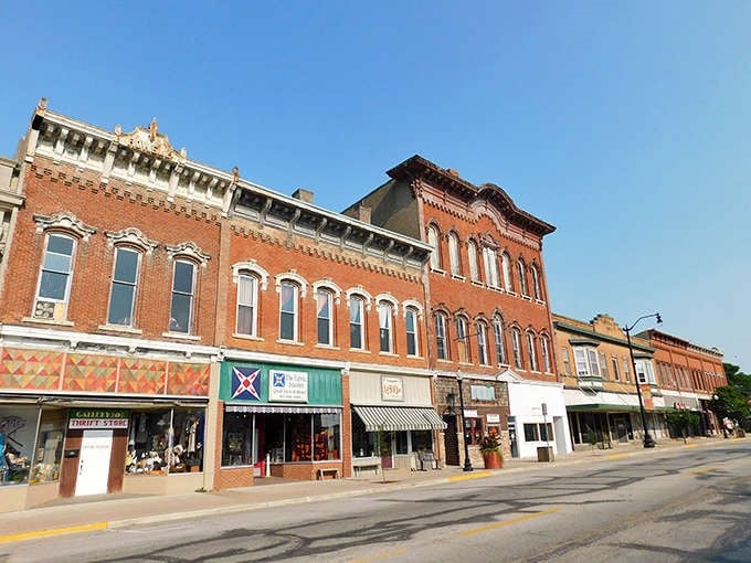 Stroll down Tipton's Cedar Street where vintage lampposts line the sidewalks and local shops invite you in with the promise of friendly conversation.