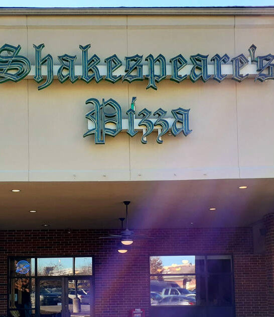 best meat pizza missouri ftr