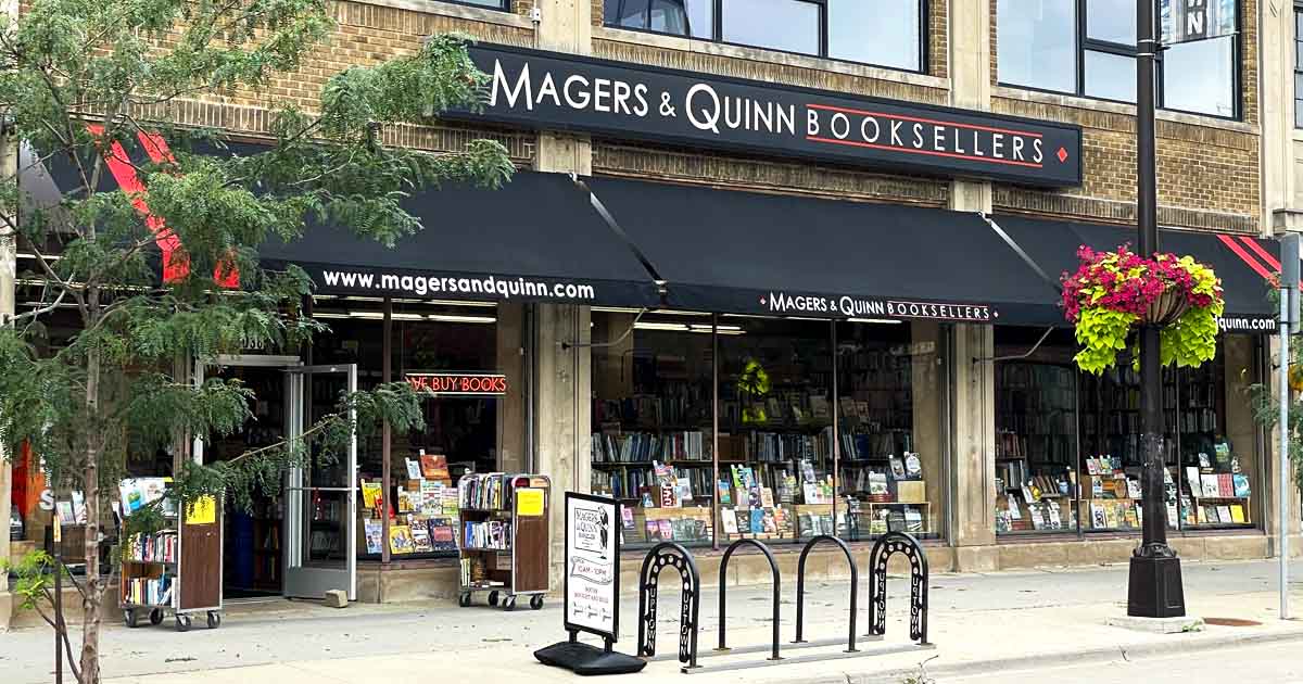 This Enormous Bookstore In Minnesota Has More Books Than You Can Read ...