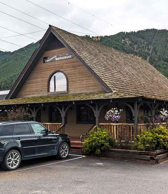 breakfast cozy cafe wyoming ftr