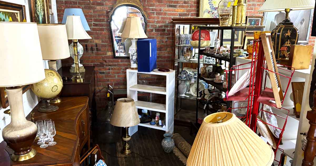 The Enormous Antique Store In Connecticut That Easily Takes An Entire ...