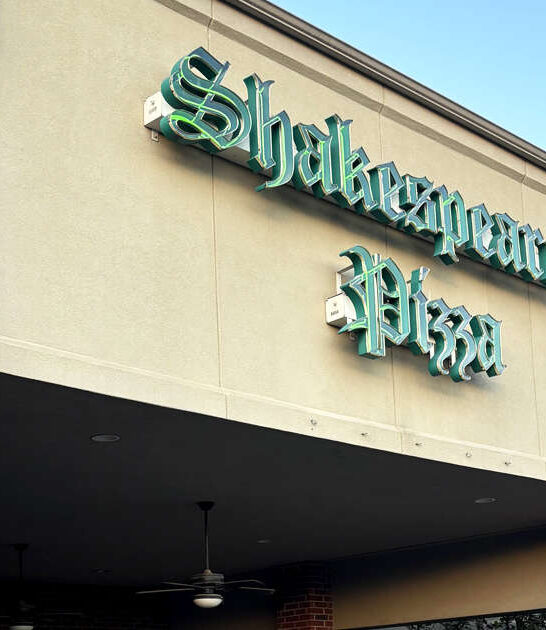 budget friendly pizza missouri ftr