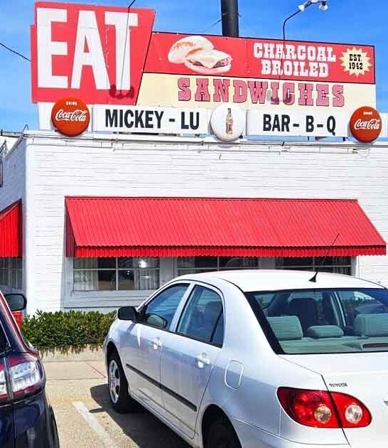 charcoal grilled burgers wisconsin ftr