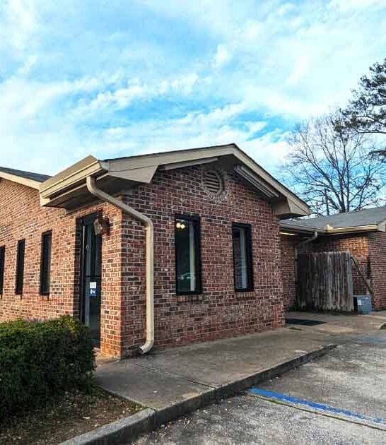 cheap eats alabama burger ftr