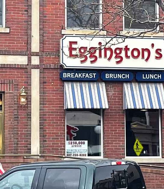 chicken sandwich spot wyoming ftr